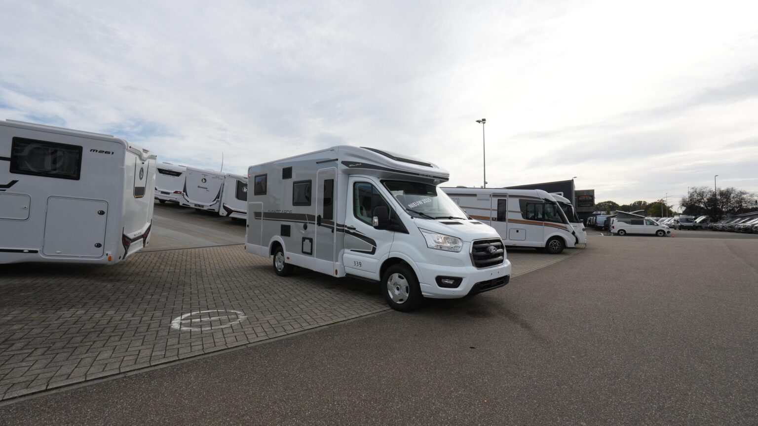 Avantgarde Slim 339 FORD - McLouis Avantgarde